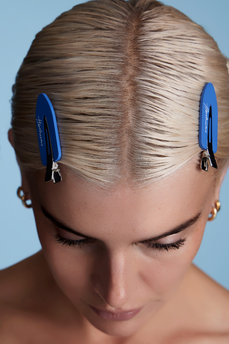 Hershesons Great Hair Clips | Effortless face-framing shape.